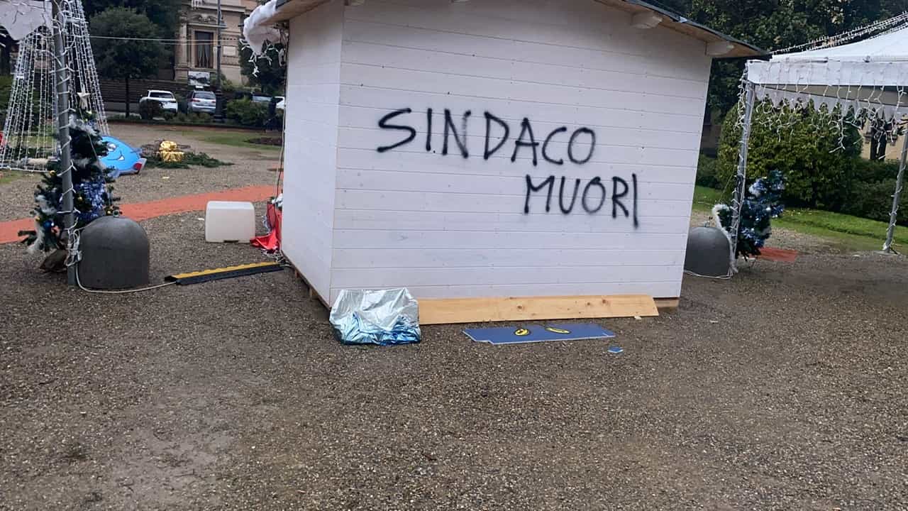 Scritte con minacce al sindaco di Montecatini Luca Baroncini ...