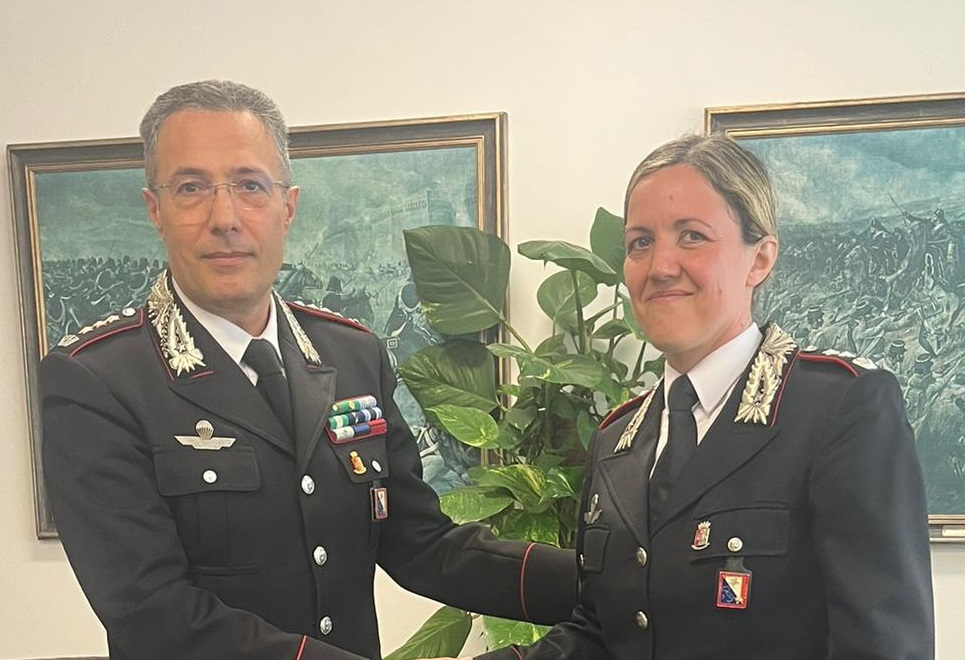 Carabinieri. Grado di tenente colonnello per Antonietta Petrone ...