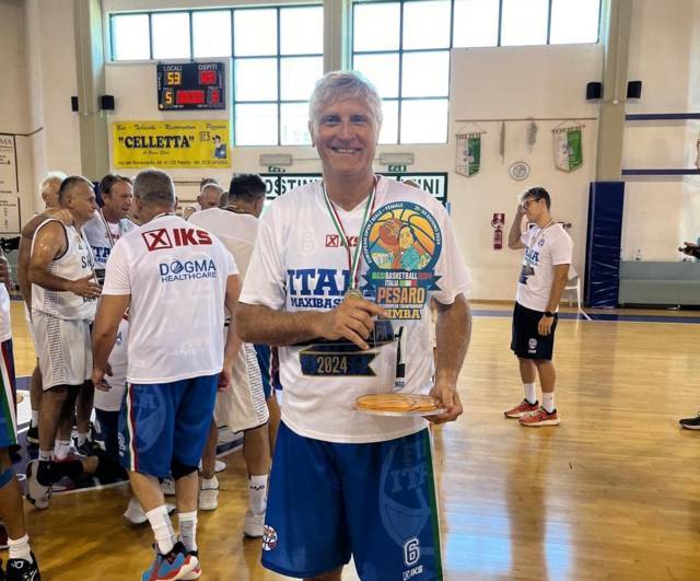 Prato. Luca Magni oro europeo di Maxi Basket - Reportpistoia