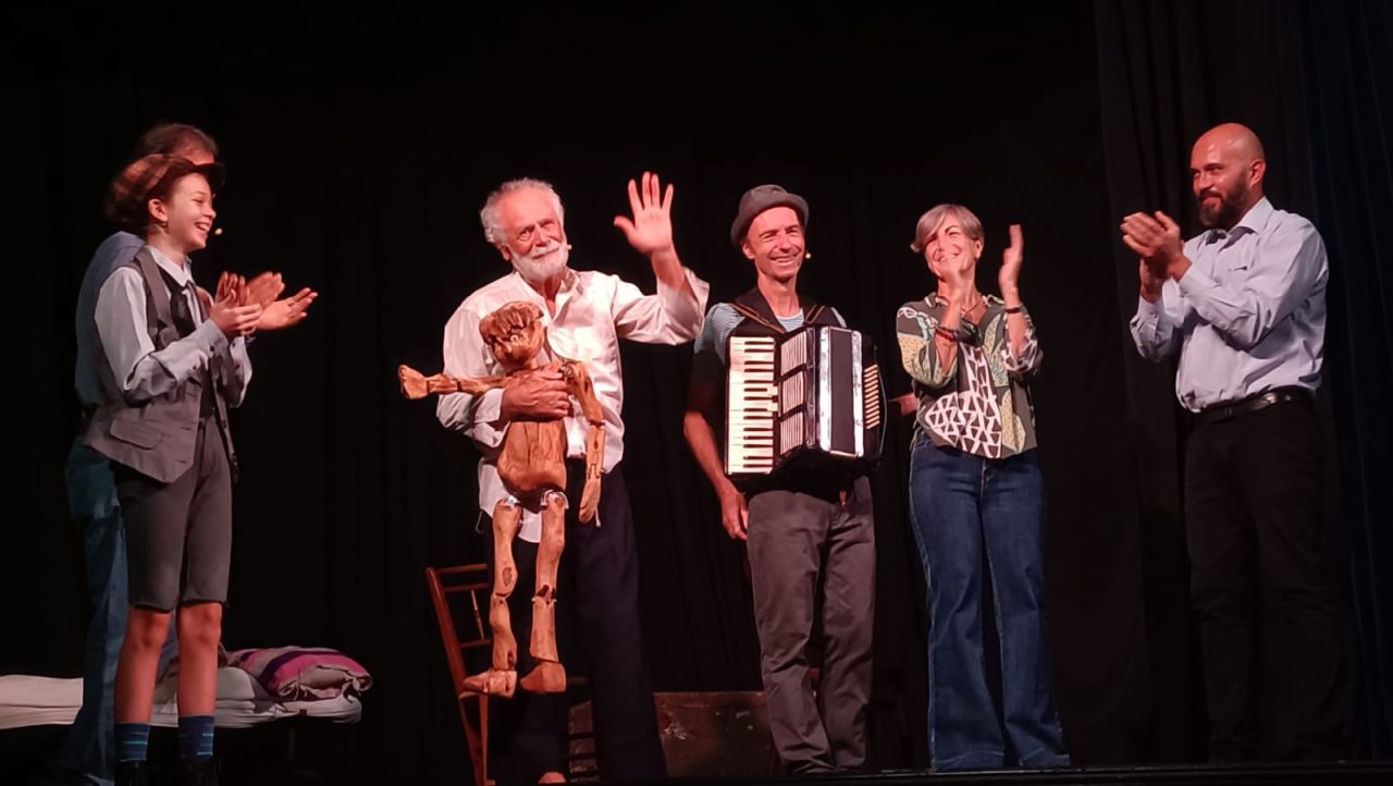 "Una storia da un soldo" con Paolo Arena in scena al Funaro - Reportpistoia